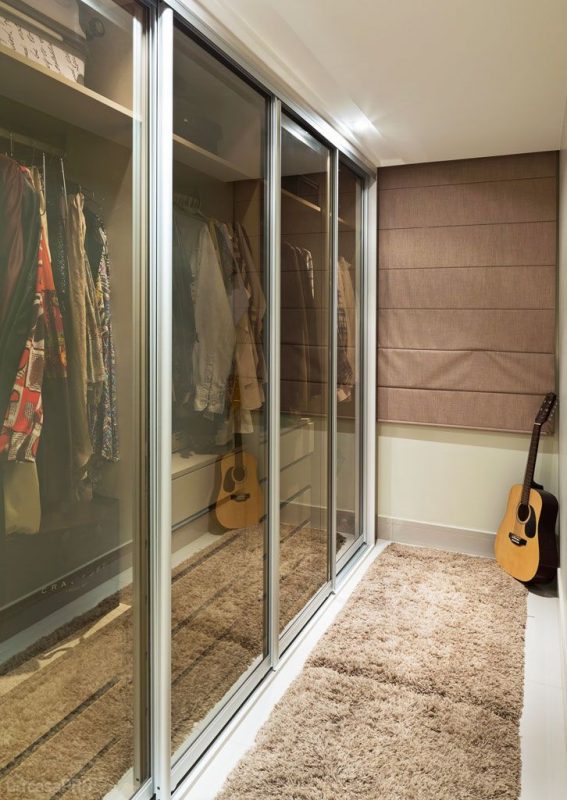 GUARDA ROUPA EMBUTIDO → de Casal, Solteiro, na Parede, c/ Berço